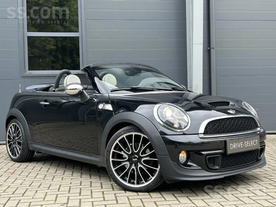 Black MINI Roadster 2012 in Talsi, with an engine capacity of 1.60 L and mileage of 137 thousand km for 7990 €, photo 1 on AUTOMOTO.COM.LV