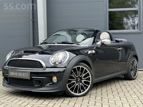 Black MINI Roadster 2012 in Talsi, with an engine capacity of 1.60 L and mileage of 137 thousand km for 7990 €, photo 2 on AUTOMOTO.COM.LV