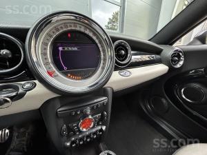 Black MINI Roadster 2012 in Talsi, with an engine capacity of 1.60 L and mileage of 137 thousand km for 7990 €, photo 15 on AUTOMOTO.COM.LV