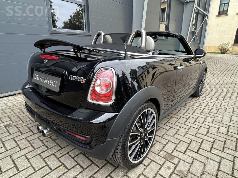 Black MINI Roadster 2012 in Talsi, with an engine capacity of 1.60 L and mileage of 137 thousand km for 7990 €, photo 18 on AUTOMOTO.COM.LV