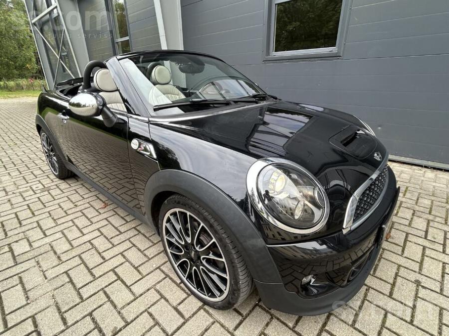 Black MINI Roadster 2012 in Talsi, with an engine capacity of 1.60 L and mileage of 137 thousand km for 7990 €, photo 19 on AUTOMOTO.COM.LV