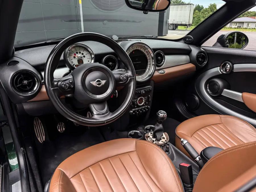 Zaļš MINI Roadster 2012 Jelgava, ar dzinēja tilpumu 2.00 L un nobraukumu 198 tūkst. km par 7995 €, foto 15 vietnē AUTOMOTO.COM.LV