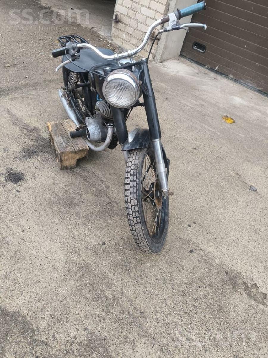 Minsk 125 1958 in Dobele, with an engine capacity of 0.13 L and mileage of 0 thousand km for 450 €, photo 3 on AUTOMOTO.COM.LV