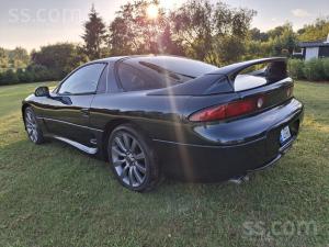 Green Mitsubishi 3000-gt 1997 in Riga, with an engine capacity of 3.00 L and mileage of 197 thousand km for 7600 €, photo 4 on AUTOMOTO.COM.LV