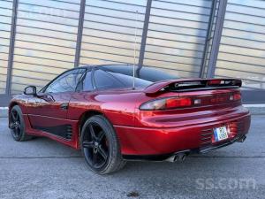 Red Mitsubishi 3000-gt 1992 in Liepaja, with an engine capacity of 3.00 L and mileage of 128 thousand km for 17500 €, photo 2 on AUTOMOTO.COM.LV