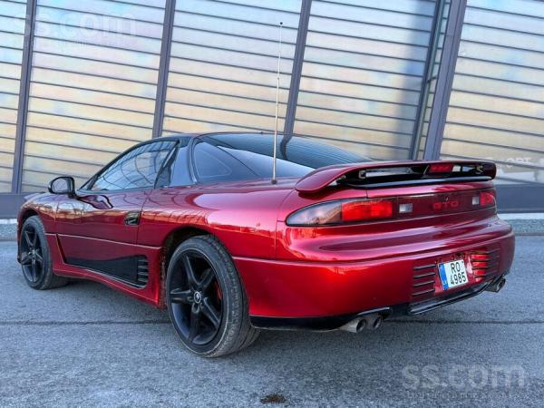Sarkans Mitsubishi 3000-gt 1992 Liepāja, ar dzinēja tilpumu 3.00 L un nobraukumu 0 tūkst. km par 17500 €, foto 3 vietnē AUTOMOTO.COM.LV