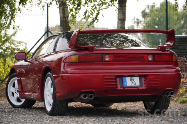 Sarkans Mitsubishi 3000-gt 1994 Rīga, ar dzinēja tilpumu 3.00 L un nobraukumu 151 tūkst. km par 6990 €, foto 9 vietnē AUTOMOTO.COM.LV