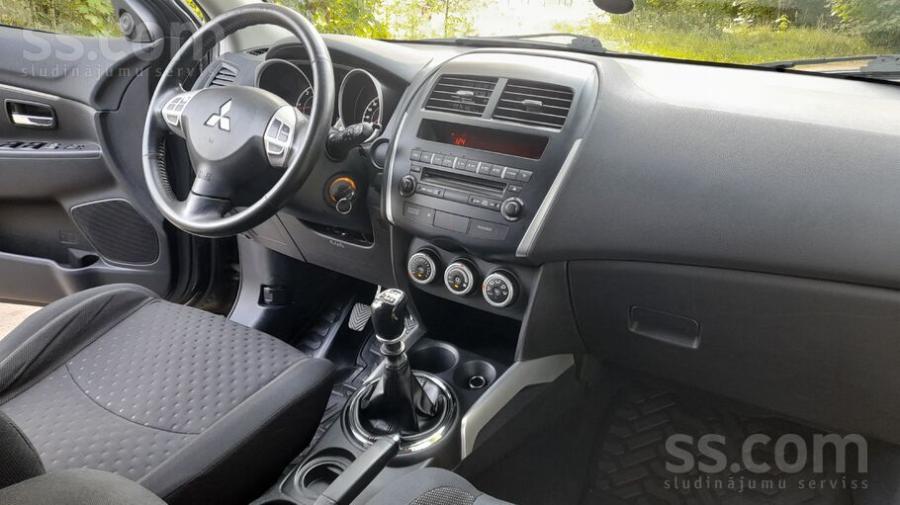 Black Mitsubishi ASX 2010 in Riga, with an engine capacity of 1.80 L and mileage of 251 thousand km for 4800 €, photo 22 on AUTOMOTO.COM.LV