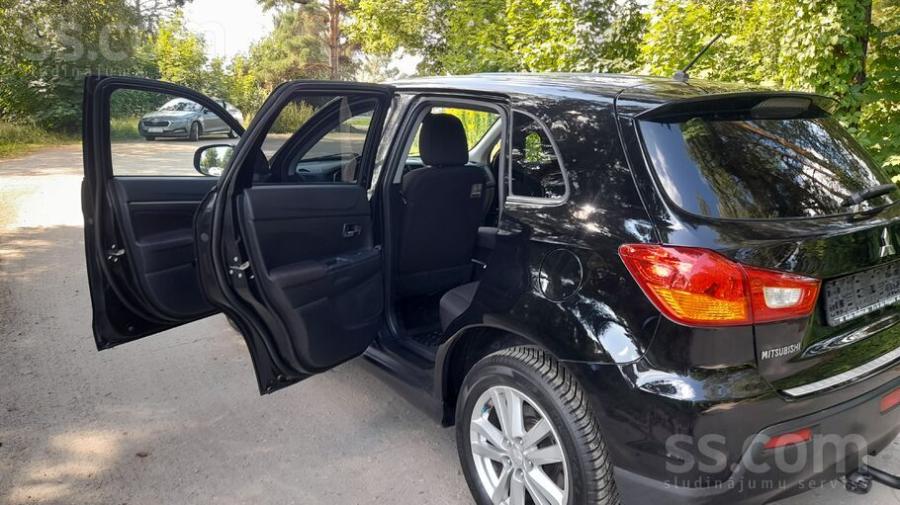 Black Mitsubishi ASX 2010 in Riga, with an engine capacity of 1.80 L and mileage of 251 thousand km for 4800 €, photo 30 on AUTOMOTO.COM.LV