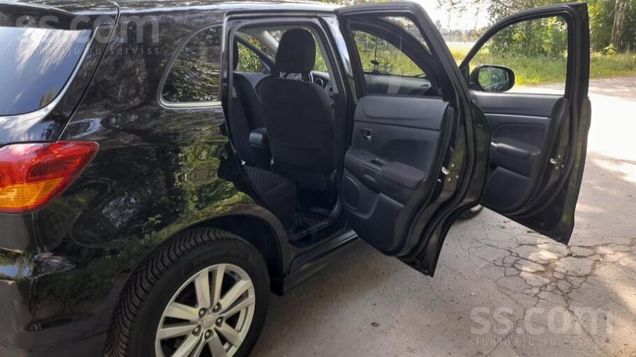 Black Mitsubishi ASX 2010 in Riga, with an engine capacity of 1.80 L and mileage of 251 thousand km for 4800 €, photo 32 on AUTOMOTO.COM.LV
