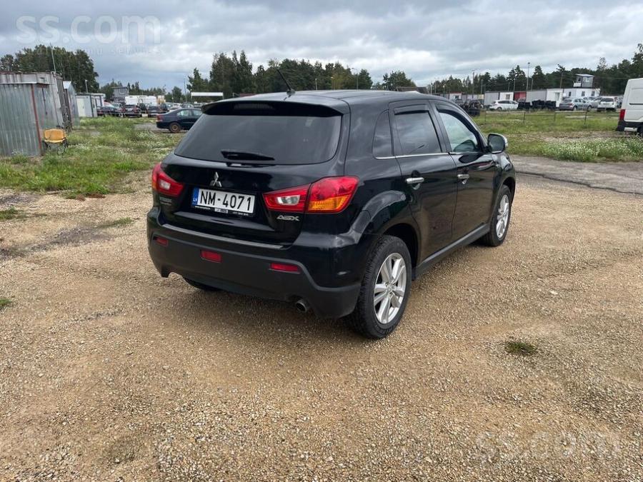 Black Mitsubishi ASX 2010 in Riga, with an engine capacity of 1.80 L and mileage of 0 thousand km for 4599 €, photo 6 on AUTOMOTO.COM.LV