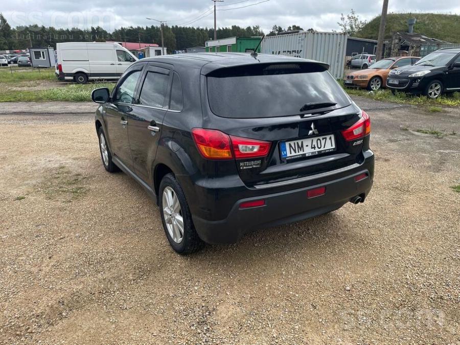 Black Mitsubishi ASX 2010 in Riga, with an engine capacity of 1.80 L and mileage of 0 thousand km for 4599 €, photo 7 on AUTOMOTO.COM.LV