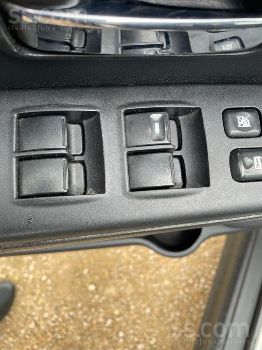 Black Mitsubishi ASX 2010 in Riga, with an engine capacity of 1.80 L and mileage of 0 thousand km for 4299 €, photo 14 on AUTOMOTO.COM.LV