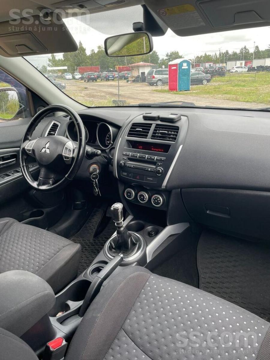 Black Mitsubishi ASX 2010 in Riga, with an engine capacity of 1.80 L and mileage of 0 thousand km for 4299 €, photo 17 on AUTOMOTO.COM.LV