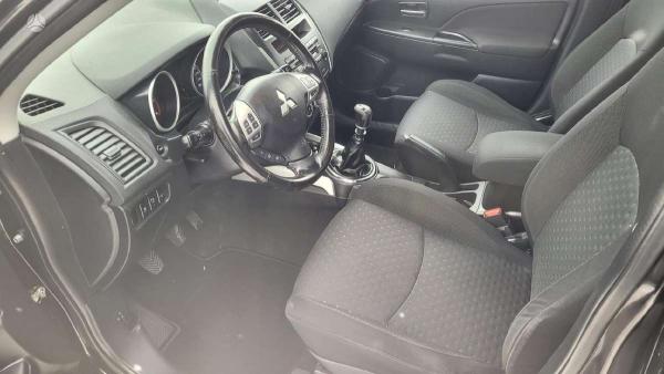 Melns Mitsubishi ASX 2011 Alīta, ar dzinēja tilpumu 1.80 L un nobraukumu 200 tūkst. km par 5200 €, foto 7 vietnē AUTOMOTO.COM.LV