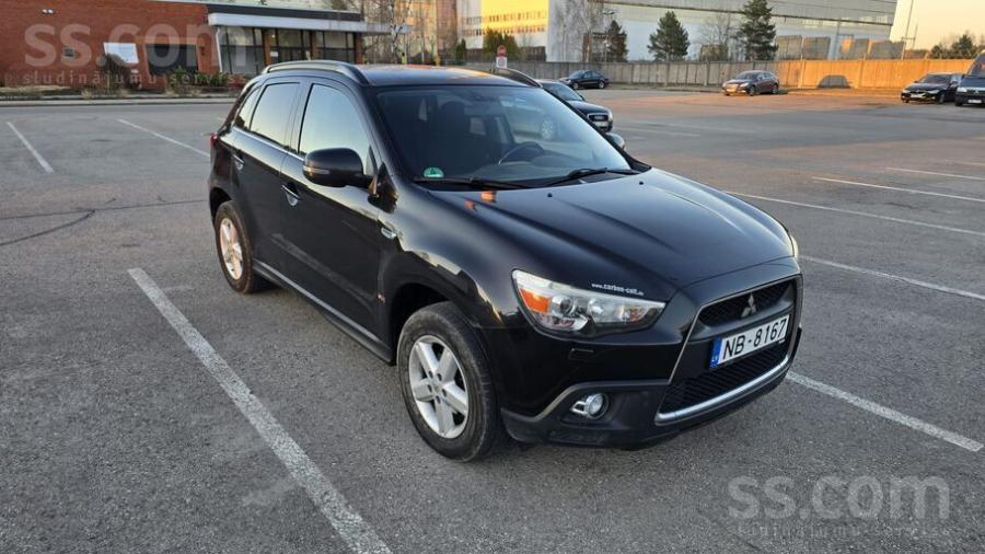 Melns Mitsubishi ASX 2011 Rīga, ar dzinēja tilpumu 1.80 L un nobraukumu 195 tūkst. km par 2500 €, foto 3 vietnē AUTOMOTO.COM.LV