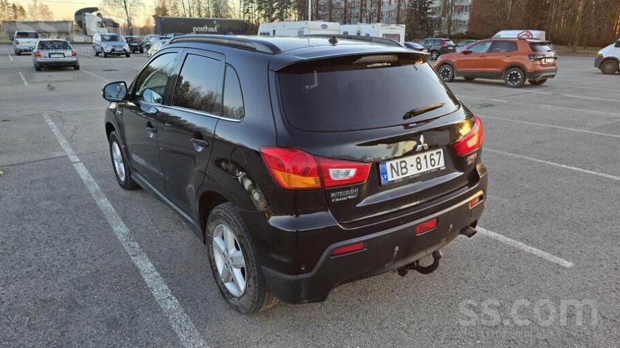 Melns Mitsubishi ASX 2011 Rīga, ar dzinēja tilpumu 1.80 L un nobraukumu 195 tūkst. km par 2500 €, foto 5 vietnē AUTOMOTO.COM.LV