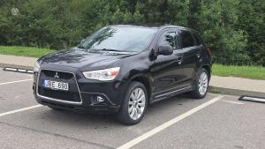Melns Mitsubishi ASX 2011 Viļņa, ar dzinēja tilpumu 2.00 L un nobraukumu 188 tūkst. km par 5800 €, foto  vietnē AUTOMOTO.COM.LV