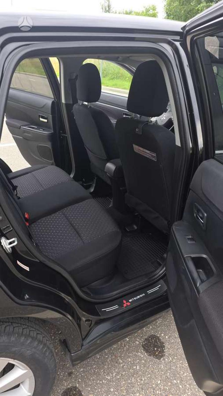 Melns Mitsubishi ASX 2011 Viļņa, ar dzinēja tilpumu 2.00 L un nobraukumu 188 tūkst. km par 5800 €, foto 11 vietnē AUTOMOTO.COM.LV