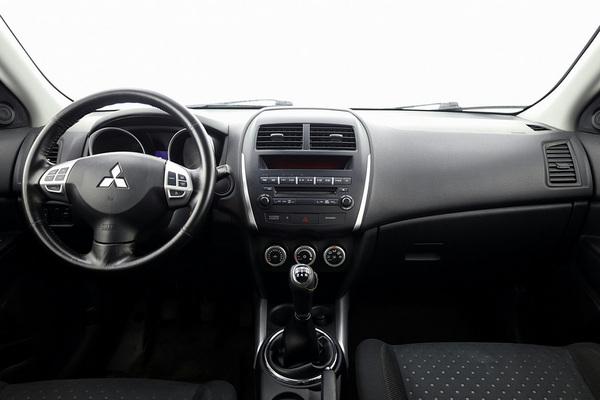Melns Mitsubishi ASX 2011 Tallina, ar dzinēja tilpumu 1.60 L un nobraukumu 239 tūkst. km par 2999 €, foto 5 vietnē AUTOMOTO.COM.LV