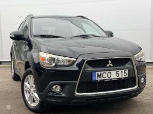 Black Mitsubishi ASX 2011 in Utena, with an engine capacity of 1.80 L and mileage of 309 thousand km for 4250 €, photo 5 on AUTOMOTO.COM.LV