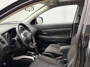 Black Mitsubishi ASX 2011 in Utena, with an engine capacity of 1.80 L and mileage of 309 thousand km for 4250 €, photo 26 on AUTOMOTO.COM.LV
