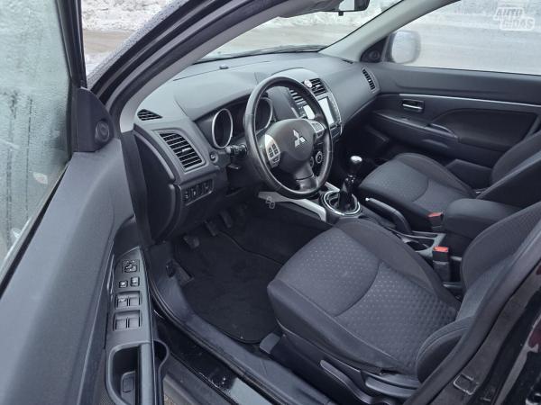 Melns Mitsubishi ASX 2012 Marijampole, ar dzinēja tilpumu 1.60 L un nobraukumu 174 tūkst. km par 4400 €, foto 7 vietnē AUTOMOTO.COM.LV