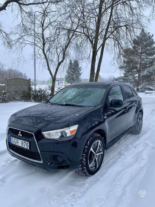 Black Mitsubishi ASX 2012 in Kelme, with an engine capacity of 2.00 L and mileage of 158 thousand km for 4750 €, photo 1 on AUTOMOTO.COM.LV