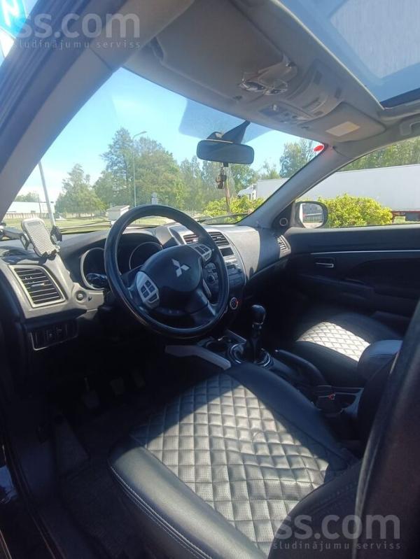 Melns Mitsubishi ASX 2012 Rīga, ar dzinēja tilpumu 1.80 L un nobraukumu 232 tūkst. km par 4770 €, foto 6 vietnē AUTOMOTO.COM.LV