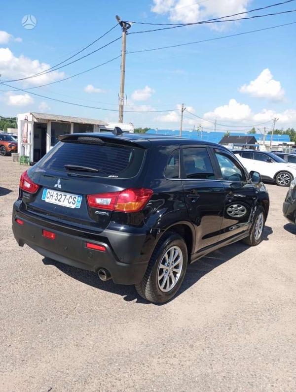 Black Mitsubishi ASX 2012 in Kaunas, with an engine capacity of 1.80 L and mileage of 220 thousand km for 4950 €, photo 7 on AUTOMOTO.COM.LV