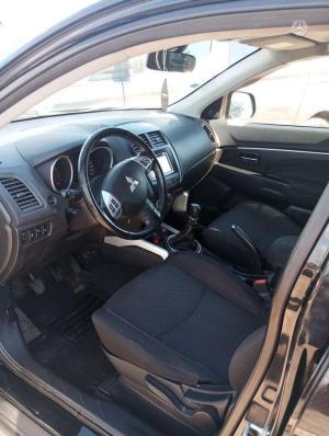 Melns Mitsubishi ASX 2012 Kauņa, ar dzinēja tilpumu 1.80 L un nobraukumu 220 tūkst. km par 4950 €, foto 13 vietnē AUTOMOTO.COM.LV