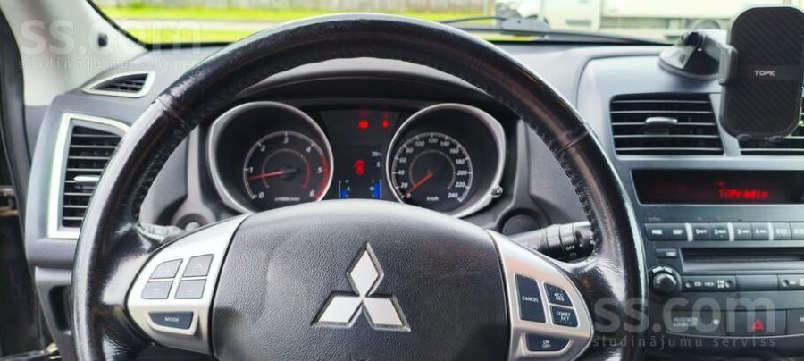 Melns Mitsubishi ASX 2012 Rīga, ar dzinēja tilpumu 1.80 L un nobraukumu 128 tūkst. km par 4800 €, foto 17 vietnē AUTOMOTO.COM.LV
