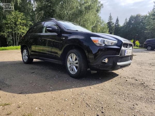 Melns Mitsubishi ASX 2012 Radviliškis, ar dzinēja tilpumu 1.80 L un nobraukumu 314 tūkst. km par 3950 €, foto 2 vietnē AUTOMOTO.COM.LV