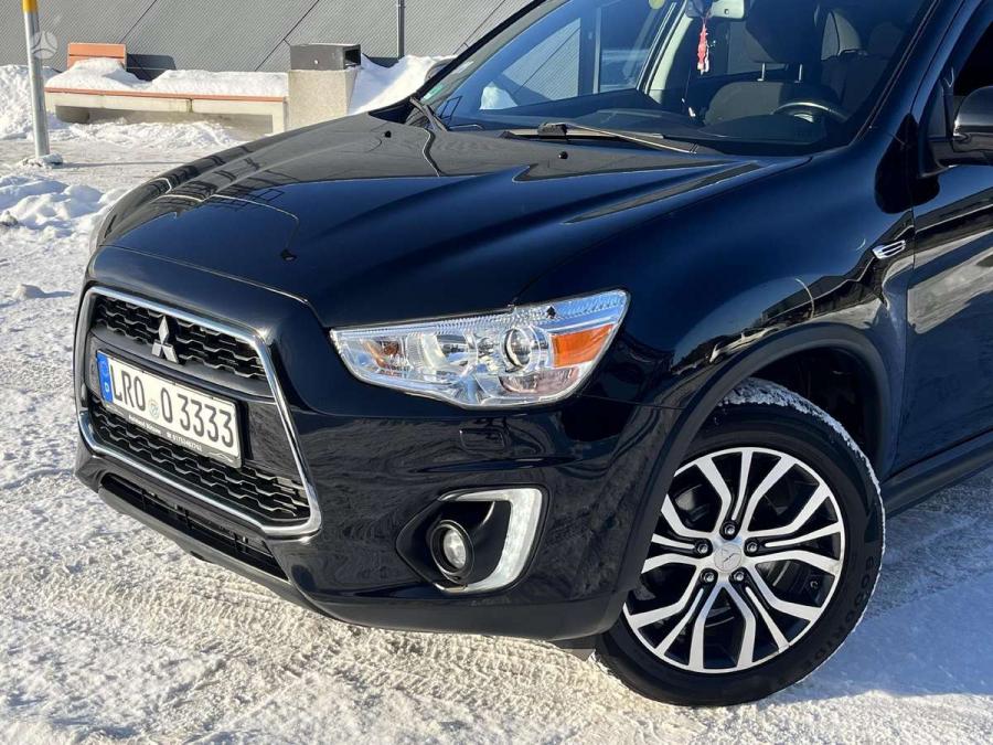 Melns Mitsubishi ASX 2015 Jonava, ar dzinēja tilpumu 2.27 L un nobraukumu 246 tūkst. km par 7799 €, foto 3 vietnē AUTOMOTO.COM.LV