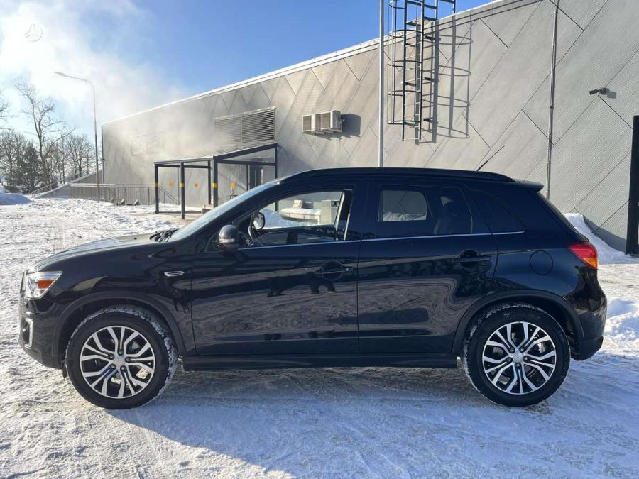 Melns Mitsubishi ASX 2015 Jonava, ar dzinēja tilpumu 2.27 L un nobraukumu 246 tūkst. km par 7799 €, foto 4 vietnē AUTOMOTO.COM.LV
