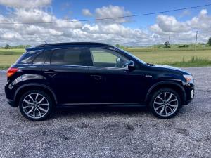 Melns Mitsubishi ASX 2015 Talsi, ar dzinēja tilpumu 2.20 L un nobraukumu 163 tūkst. km par 9500 €, foto 3 vietnē AUTOMOTO.COM.LV