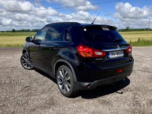 Melns Mitsubishi ASX 2015 Talsi, ar dzinēja tilpumu 2.20 L un nobraukumu 163 tūkst. km par 9500 €, foto 6 vietnē AUTOMOTO.COM.LV
