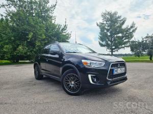 Melns Mitsubishi ASX 2015 Rīga, ar dzinēja tilpumu 2.20 L un nobraukumu 260 tūkst. km par 7450 €, foto  vietnē AUTOMOTO.COM.LV