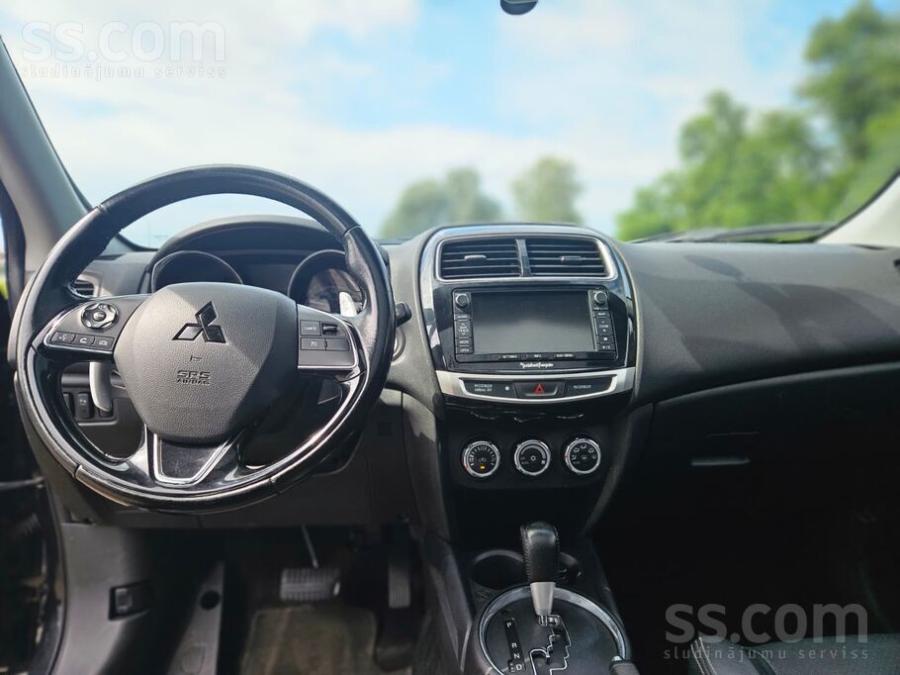 Black Mitsubishi ASX 2015 in Riga, with an engine capacity of 2.20 L and mileage of 260 thousand km for 7450 €, photo 12 on AUTOMOTO.COM.LV