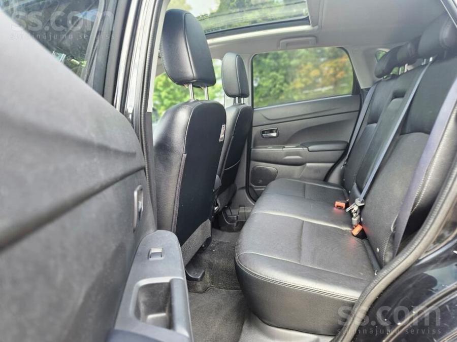 Black Mitsubishi ASX 2015 in Riga, with an engine capacity of 2.20 L and mileage of 260 thousand km for 7450 €, photo 15 on AUTOMOTO.COM.LV