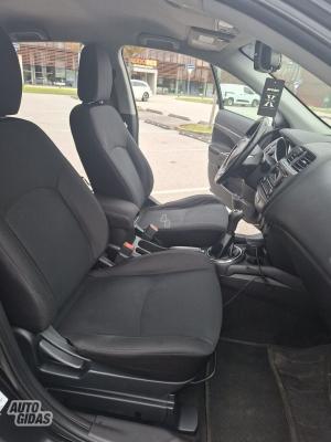 Melns Mitsubishi ASX 2015 Klaipėda, ar dzinēja tilpumu 2.00 L un nobraukumu 139 tūkst. km par 6000 €, foto 14 vietnē AUTOMOTO.COM.LV