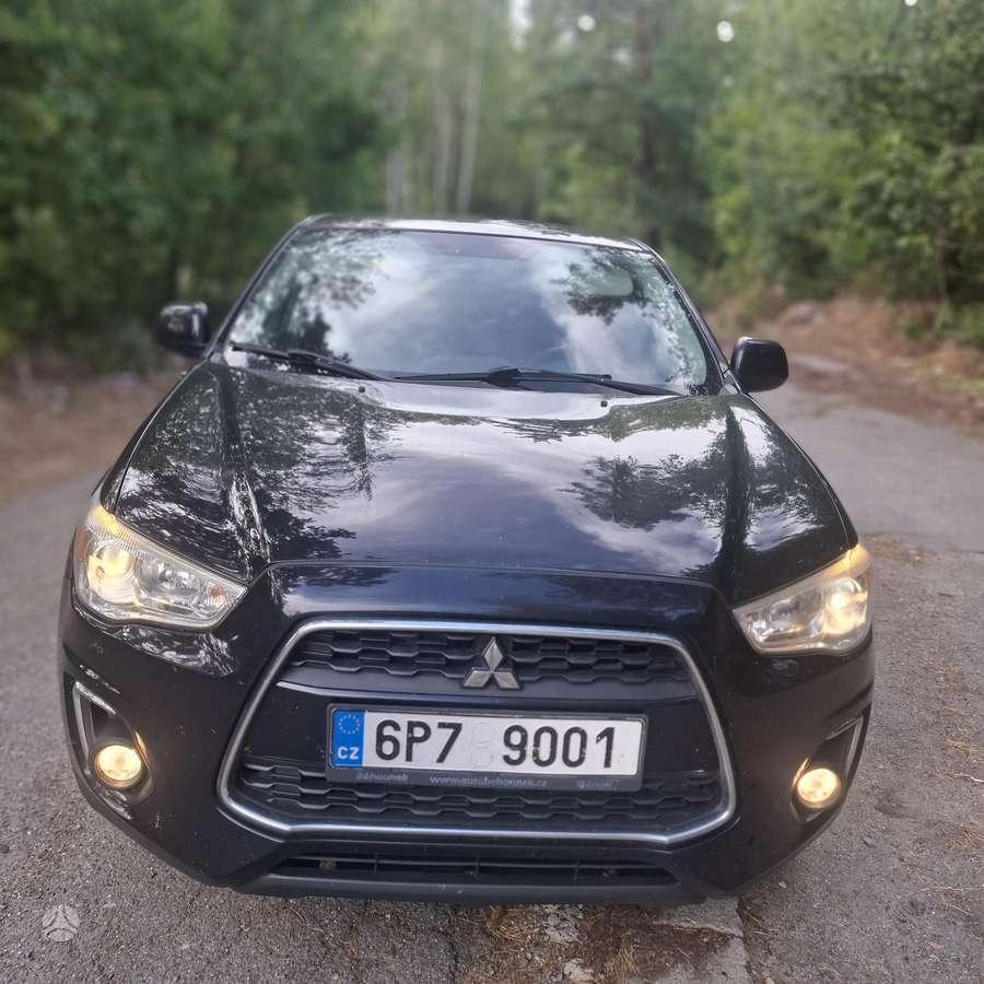 Black Mitsubishi ASX 2016 in Vilnius, with an engine capacity of 1.59 L and mileage of 282 thousand km for 5290 €, photo 4 on AUTOMOTO.COM.LV