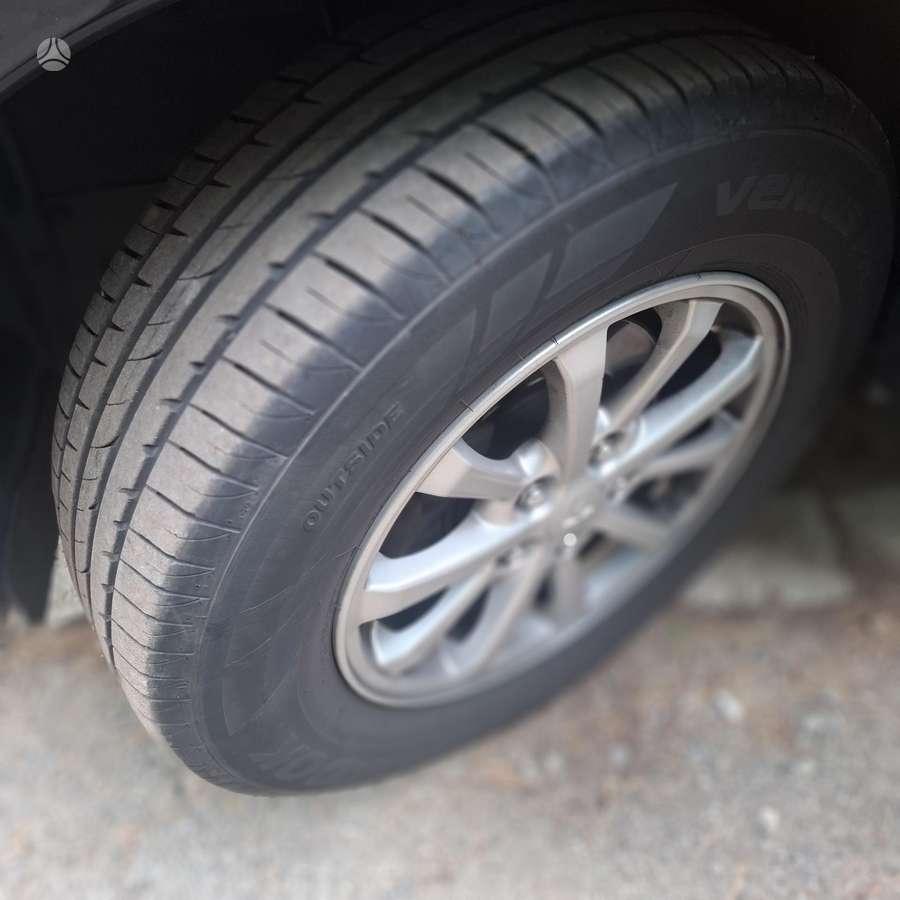 Black Mitsubishi ASX 2016 in Vilnius, with an engine capacity of 1.59 L and mileage of 282 thousand km for 5290 €, photo 33 on AUTOMOTO.COM.LV