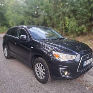 Black Mitsubishi ASX 2016 in Vilnius, with an engine capacity of 1.59 L and mileage of 282 thousand km for 5290 €, photo  on AUTOMOTO.COM.LV