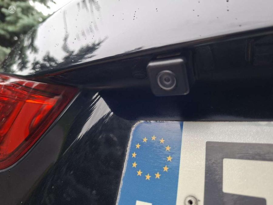 Black Mitsubishi ASX 2016 in Utena, with an engine capacity of 2.27 L and mileage of 170 thousand km for 7750 €, photo 12 on AUTOMOTO.COM.LV