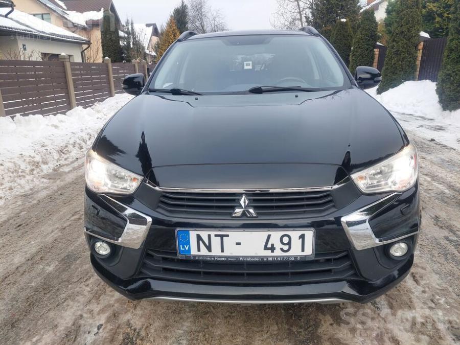 Black Mitsubishi ASX 2017 in Riga, with an engine capacity of 2.20 L and mileage of 0 thousand km for 12895 €, photo 3 on AUTOMOTO.COM.LV