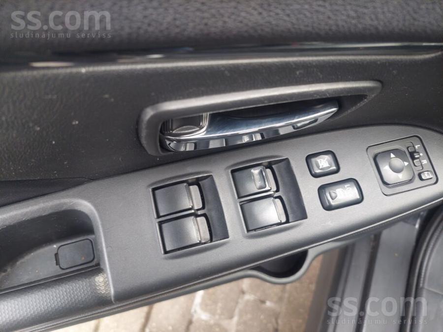 Black Mitsubishi ASX 2017 in Riga, with an engine capacity of 2.20 L and mileage of 0 thousand km for 12895 €, photo 21 on AUTOMOTO.COM.LV