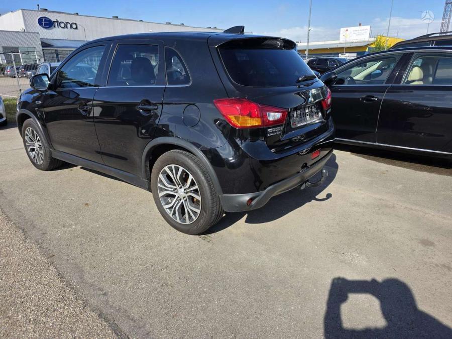Melns Mitsubishi ASX 2017 Šauļi, ar dzinēja tilpumu 1.56 L un nobraukumu 269 tūkst. km par 8500 €, foto 7 vietnē AUTOMOTO.COM.LV