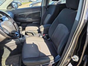 Melns Mitsubishi ASX 2017 Šauļi, ar dzinēja tilpumu 1.56 L un nobraukumu 269 tūkst. km par 8500 €, foto 14 vietnē AUTOMOTO.COM.LV