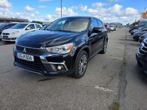 Melns Mitsubishi ASX 2017 Šauļi, ar dzinēja tilpumu 1.56 L un nobraukumu 224 tūkst. km par 8500 €, foto  vietnē AUTOMOTO.COM.LV